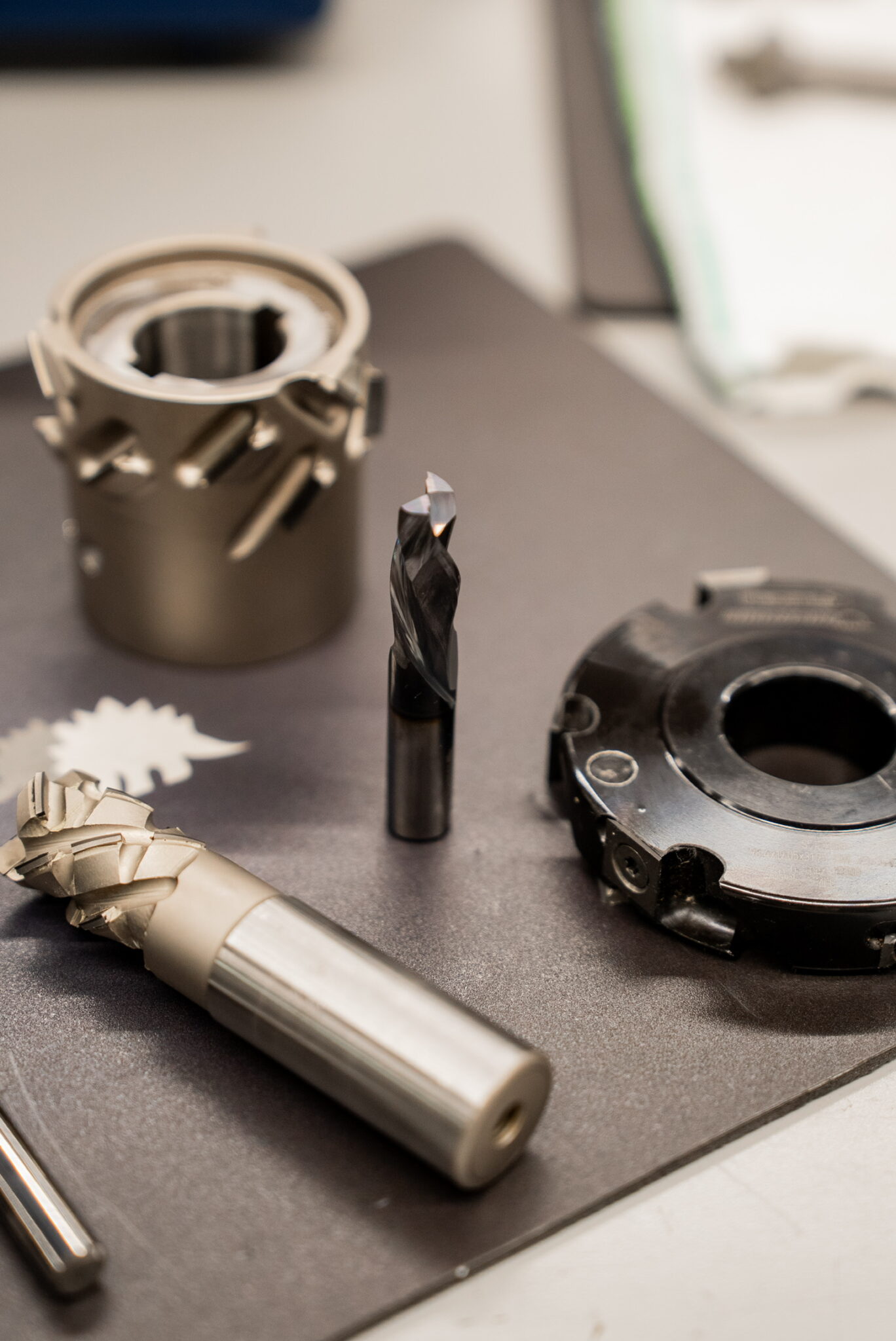 Dinosaw - Manufacture of Cutting Tools